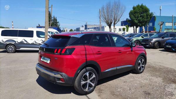 Red Peugeot 3008 2017 in Klaipeda, with an engine capacity of 1.20 L and mileage of 186 thousand km for 10490 €, photo 5 on AUTOMOTO.COM.LV