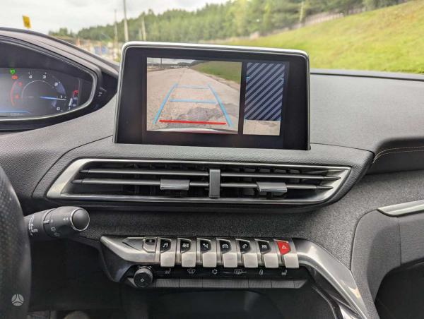 Sarkans Peugeot 3008 2017 Viļņa, ar dzinēja tilpumu 2.00 L un nobraukumu 185 tūkst. km par 8700 €, foto 10 vietnē AUTOMOTO.COM.LV