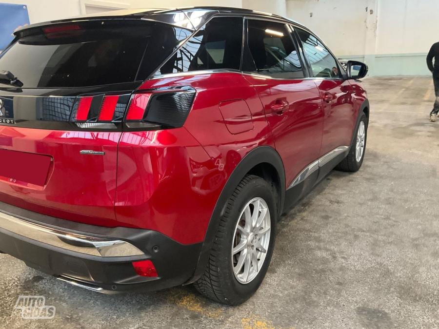 Red Peugeot 3008 2018 in Siauliai, with an engine capacity of 1.60 L and mileage of 161 thousand km for 13500 €, photo 6 on AUTOMOTO.COM.LV