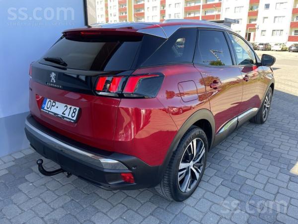 Red Peugeot 3008 2018 in Talsi, with an engine capacity of 1.60 L and mileage of 180 thousand km for 11400 €, photo 3 on AUTOMOTO.COM.LV