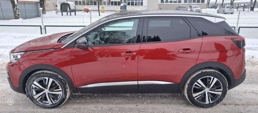 Red Peugeot 3008 2019 in Taurage, with an engine capacity of 1.20 L and mileage of 122 thousand km for 9500 €, photo 8 on AUTOMOTO.COM.LV