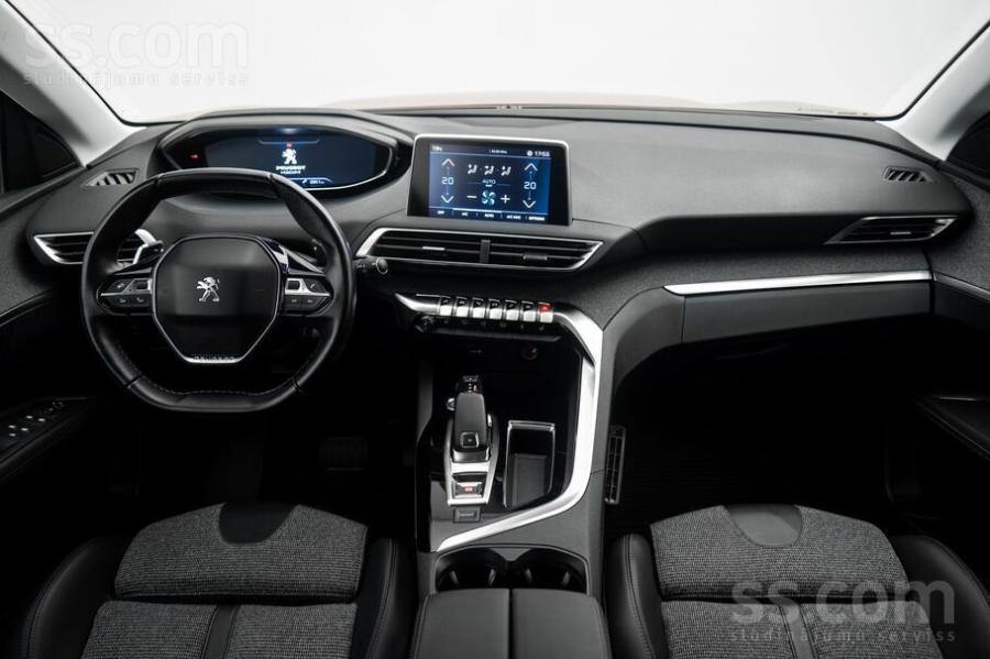 Sarkans Peugeot 3008 2019 Tallina, ar dzinēja tilpumu 1.20 L un nobraukumu 71 tūkst. km par 14899 €, foto 14 vietnē AUTOMOTO.COM.LV