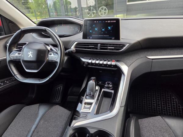 Red Peugeot 3008 2019 in Riga, with an engine capacity of 1.50 L and mileage of 178 thousand km for 14600 €, photo 7 on AUTOMOTO.COM.LV