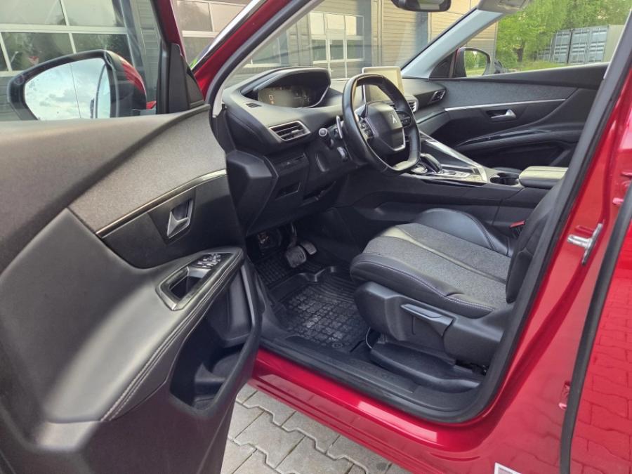 Sarkans Peugeot 3008 2019 Rīga, ar dzinēja tilpumu 1.50 L un nobraukumu 178 tūkst. km par 14600 €, foto 18 vietnē AUTOMOTO.COM.LV