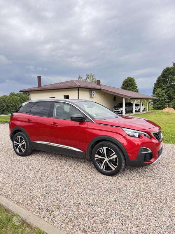 Sarkans Peugeot 3008 2019 Viļņa, ar dzinēja tilpumu 1.20 L un nobraukumu 174 tūkst. km par 9450 €, foto 1 vietnē AUTOMOTO.COM.LV