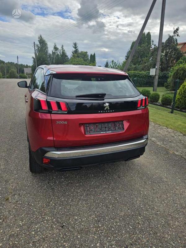 Red Peugeot 3008 2019 in Utena, with an engine capacity of 1.50 L and mileage of 227 thousand km for 10300 €, photo 6 on AUTOMOTO.COM.LV