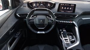 Красный Пежо 3008 2020 в Мариямполе, объемом двигателя 1.50 л и пробегом 182 тыс. км за 13990 €, фото 25 на AUTOMOTO.COM.LV