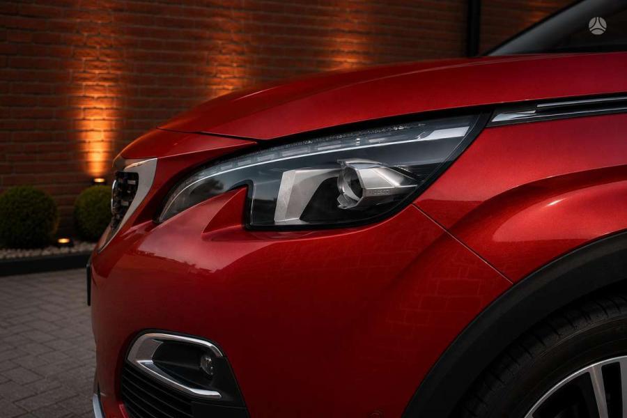 Red Peugeot 3008 2020 in Marijampole, with an engine capacity of 1.50 L and mileage of 208 thousand km for 15367 €, photo 19 on AUTOMOTO.COM.LV