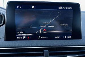 Sarkans Peugeot 3008 2020 Marijampole, ar dzinēja tilpumu 1.50 L un nobraukumu 208 tūkst. km par 15367 €, foto 14 vietnē AUTOMOTO.COM.LV