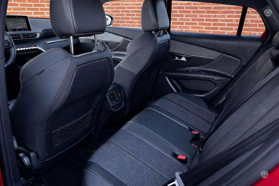 Sarkans Peugeot 3008 2020 Marijampole, ar dzinēja tilpumu 1.50 L un nobraukumu 208 tūkst. km par 15367 €, foto 16 vietnē AUTOMOTO.COM.LV