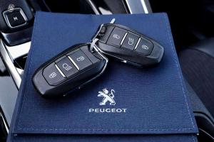 Sarkans Peugeot 3008 2020 Marijampole, ar dzinēja tilpumu 1.50 L un nobraukumu 208 tūkst. km par 15367 €, foto 25 vietnē AUTOMOTO.COM.LV