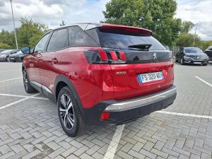 Red Peugeot 3008 2020 in Taurage, with an engine capacity of 1.50 L and mileage of 185 thousand km for 11300 €, photo 6 on AUTOMOTO.COM.LV