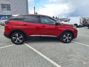 Red Peugeot 3008 2020 in Taurage, with an engine capacity of 1.50 L and mileage of 185 thousand km for 11300 €, photo 9 on AUTOMOTO.COM.LV