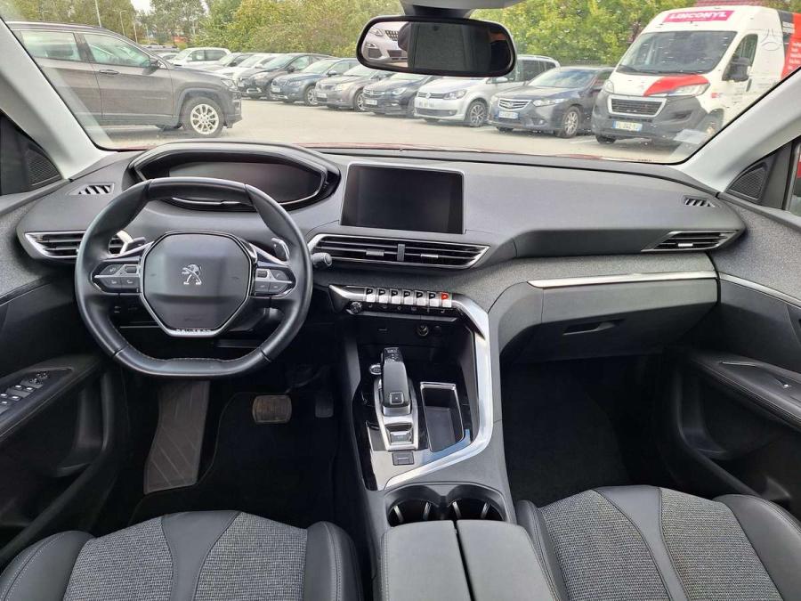 Red Peugeot 3008 2020 in Taurage, with an engine capacity of 1.50 L and mileage of 185 thousand km for 11300 €, photo 10 on AUTOMOTO.COM.LV