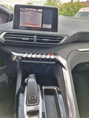 Red Peugeot 3008 2020 in Taurage, with an engine capacity of 1.50 L and mileage of 185 thousand km for 11300 €, photo 12 on AUTOMOTO.COM.LV