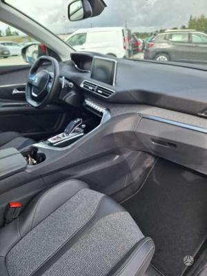 Red Peugeot 3008 2020 in Taurage, with an engine capacity of 1.50 L and mileage of 185 thousand km for 11300 €, photo 22 on AUTOMOTO.COM.LV