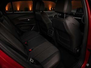 Red Peugeot 3008 2020 in Marijampole, with an engine capacity of 1.50 L and mileage of 208 thousand km for 15367 €, photo 22 on AUTOMOTO.COM.LV