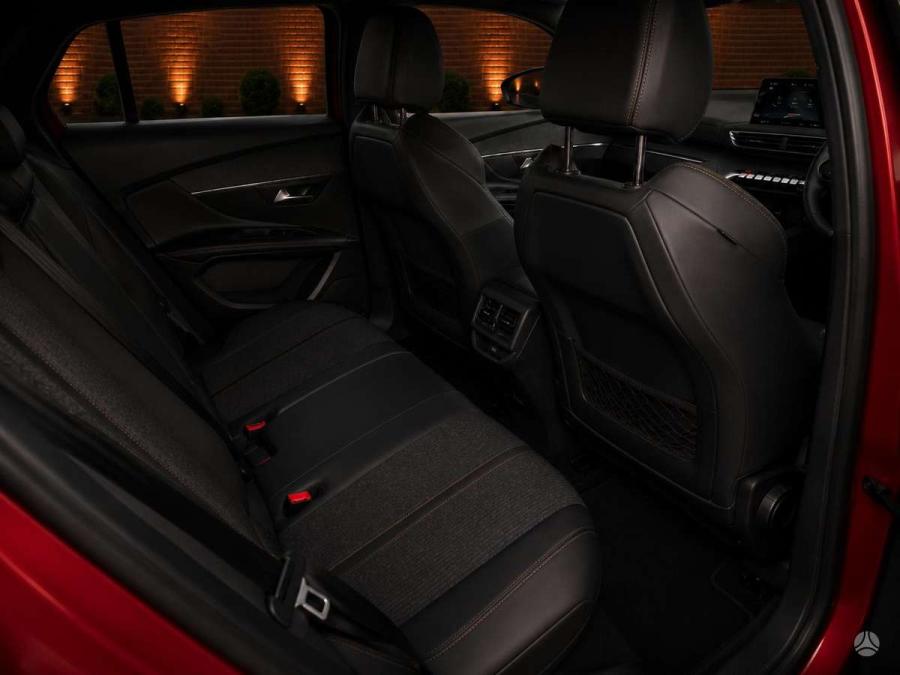 Red Peugeot 3008 2020 in Marijampole, with an engine capacity of 1.50 L and mileage of 208 thousand km for 15367 €, photo 22 on AUTOMOTO.COM.LV