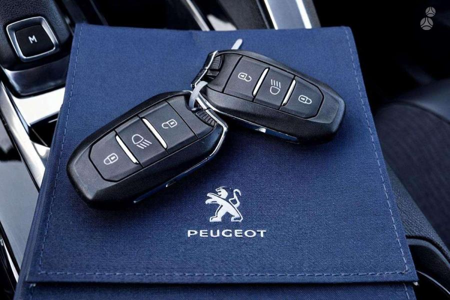 Red Peugeot 3008 2020 in Marijampole, with an engine capacity of 1.50 L and mileage of 208 thousand km for 15367 €, photo 25 on AUTOMOTO.COM.LV