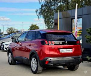 Red Peugeot 3008 2020 in Taurage, with an engine capacity of 1.50 L and mileage of 298 thousand km for 9850 €, photo 8 on AUTOMOTO.COM.LV