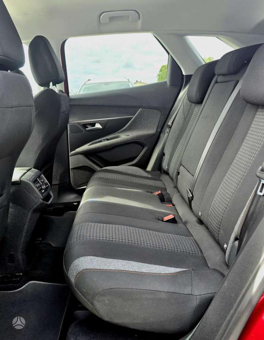 Red Peugeot 3008 2020 in Taurage, with an engine capacity of 1.50 L and mileage of 298 thousand km for 9850 €, photo 22 on AUTOMOTO.COM.LV