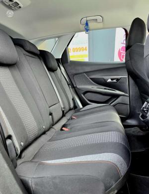 Red Peugeot 3008 2020 in Taurage, with an engine capacity of 1.50 L and mileage of 298 thousand km for 9850 €, photo 23 on AUTOMOTO.COM.LV