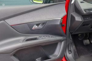 Sarkans Peugeot 3008 2020 Kauņa, ar dzinēja tilpumu 1.20 L un nobraukumu 170 tūkst. km par 10999 €, foto 38 vietnē AUTOMOTO.COM.LV