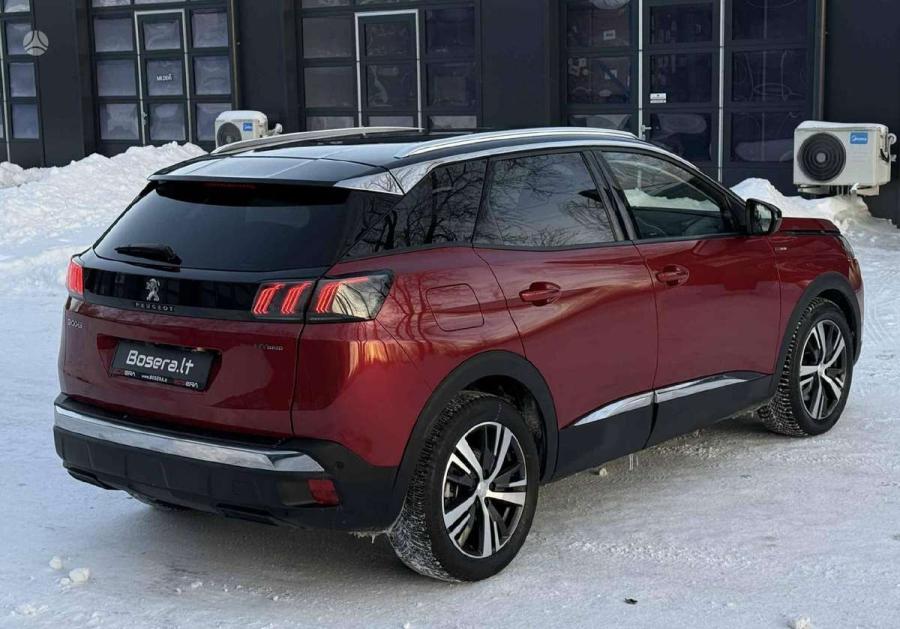 Red Peugeot 3008 2021 in Siauliai, with an engine capacity of 1.60 L and mileage of 122 thousand km for 17990 €, photo 5 on AUTOMOTO.COM.LV