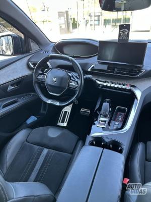Red Peugeot 3008 2021 in Vilnius, with an engine capacity of 1.20 L and mileage of 64 thousand km for 21900 €, photo 20 on AUTOMOTO.COM.LV