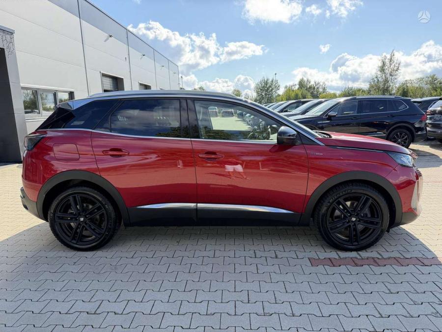 Sarkans Peugeot 3008 2021 Šauļi, ar dzinēja tilpumu 1.60 L un nobraukumu 43 tūkst. km par 21990 €, foto 4 vietnē AUTOMOTO.COM.LV