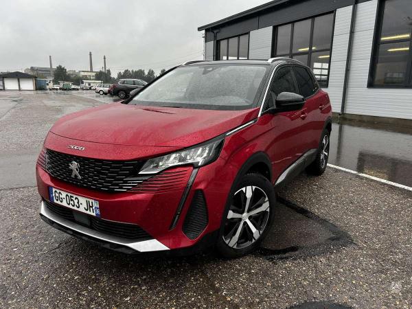 Red Peugeot 3008 2021 in Panevezys, with an engine capacity of 1.50 L and mileage of 238 thousand km for 11700 €, photo 1 on AUTOMOTO.COM.LV