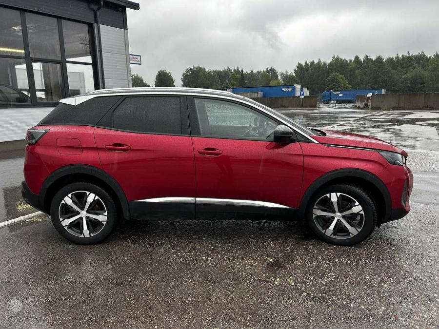 Sarkans Peugeot 3008 2021 Panevēža, ar dzinēja tilpumu 1.50 L un nobraukumu 238 tūkst. km par 11700 €, foto 5 vietnē AUTOMOTO.COM.LV
