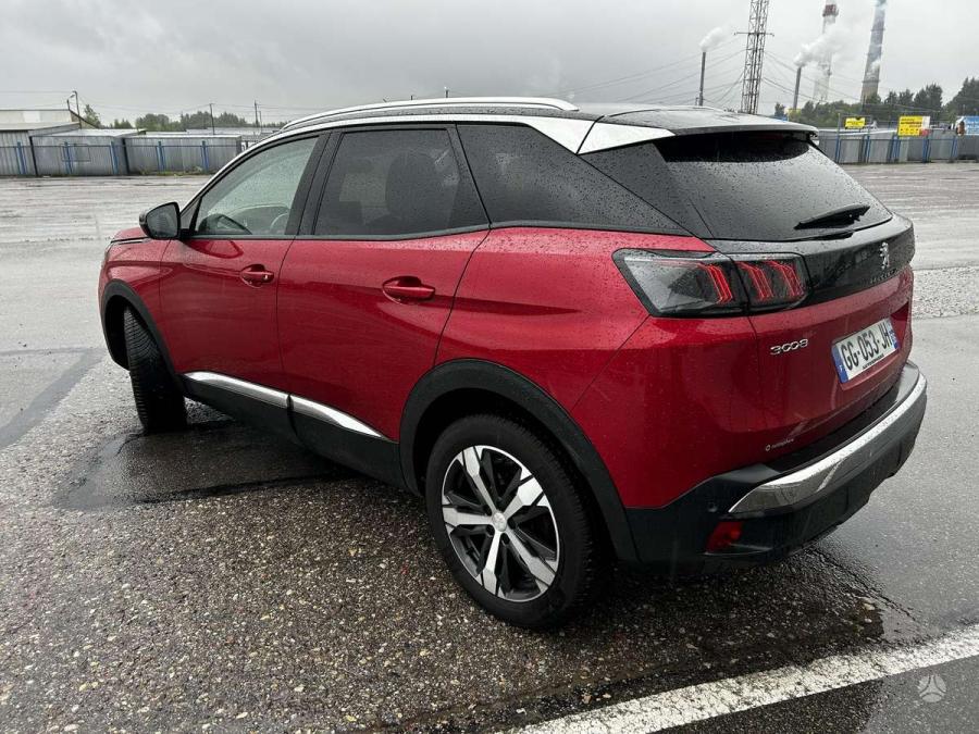 Sarkans Peugeot 3008 2021 Panevēža, ar dzinēja tilpumu 1.50 L un nobraukumu 238 tūkst. km par 11700 €, foto 8 vietnē AUTOMOTO.COM.LV