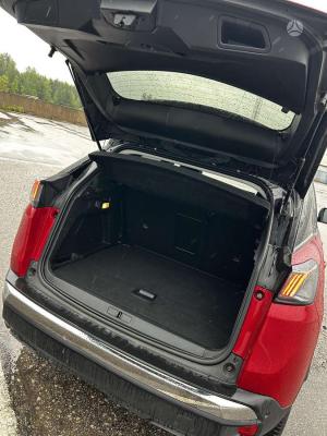 Sarkans Peugeot 3008 2021 Panevēža, ar dzinēja tilpumu 1.50 L un nobraukumu 238 tūkst. km par 11700 €, foto 13 vietnē AUTOMOTO.COM.LV