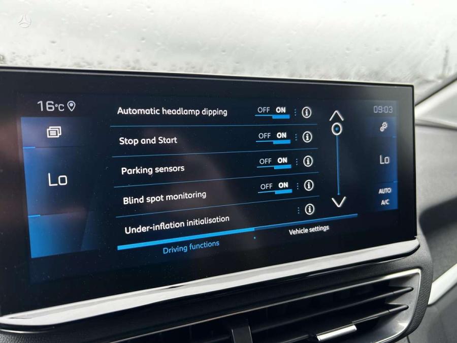 Sarkans Peugeot 3008 2021 Panevēža, ar dzinēja tilpumu 1.50 L un nobraukumu 238 tūkst. km par 11700 €, foto 18 vietnē AUTOMOTO.COM.LV