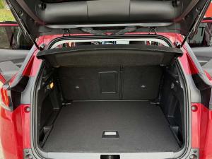 Red Peugeot 3008 2021 in Taurage, with an engine capacity of 1.50 L and mileage of 168 thousand km for 11979 €, photo 39 on AUTOMOTO.COM.LV