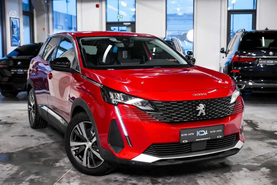 Red Peugeot 3008 2022 in Kaunas, with an engine capacity of 1.60 L and mileage of 124 thousand km for 18950 €, photo 2 on AUTOMOTO.COM.LV