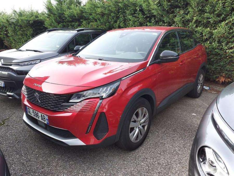Red Peugeot 3008 2022 in Vilnius, with an engine capacity of 1.20 L and mileage of 76 thousand km for 16940 €, photo 2 on AUTOMOTO.COM.LV