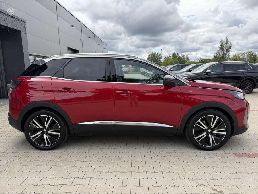 Sarkans Peugeot 3008 2022 Šauļi, ar dzinēja tilpumu 1.60 L un nobraukumu 152 tūkst. km par 21990 €, foto 4 vietnē AUTOMOTO.COM.LV
