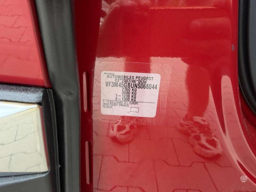 Sarkans Peugeot 3008 2022 Šauļi, ar dzinēja tilpumu 1.60 L un nobraukumu 152 tūkst. km par 21990 €, foto 36 vietnē AUTOMOTO.COM.LV