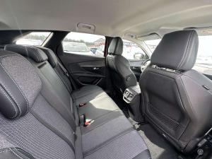Red Peugeot 3008 2022 in Vilnius, with an engine capacity of 1.50 L and mileage of 177 thousand km for 13914 €, photo 20 on AUTOMOTO.COM.LV