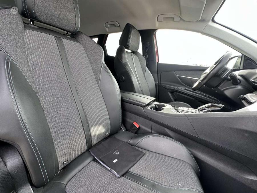 Red Peugeot 3008 2022 in Vilnius, with an engine capacity of 1.50 L and mileage of 177 thousand km for 13914 €, photo 21 on AUTOMOTO.COM.LV
