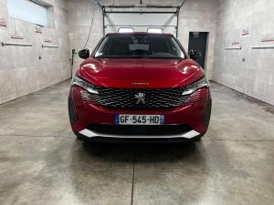 Red Peugeot 3008 2022 in Marijampole, with an engine capacity of 1.20 L and mileage of 147 thousand km for 14254 €, photo 3 on AUTOMOTO.COM.LV