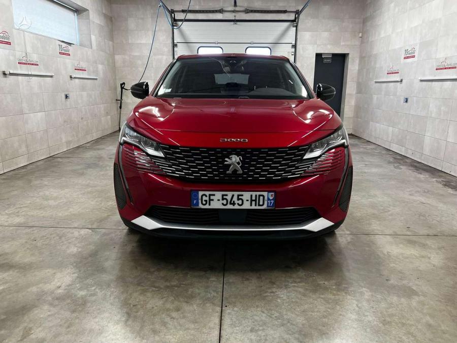 Red Peugeot 3008 2022 in Marijampole, with an engine capacity of 1.20 L and mileage of 147 thousand km for 14254 €, photo 3 on AUTOMOTO.COM.LV