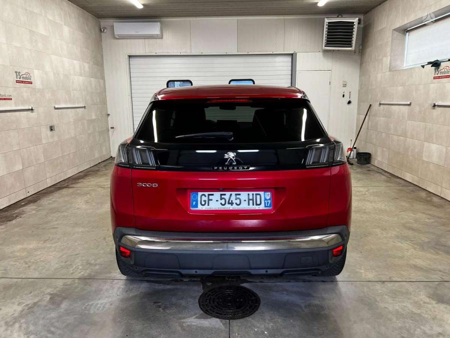 Red Peugeot 3008 2022 in Marijampole, with an engine capacity of 1.20 L and mileage of 147 thousand km for 14254 €, photo 6 on AUTOMOTO.COM.LV