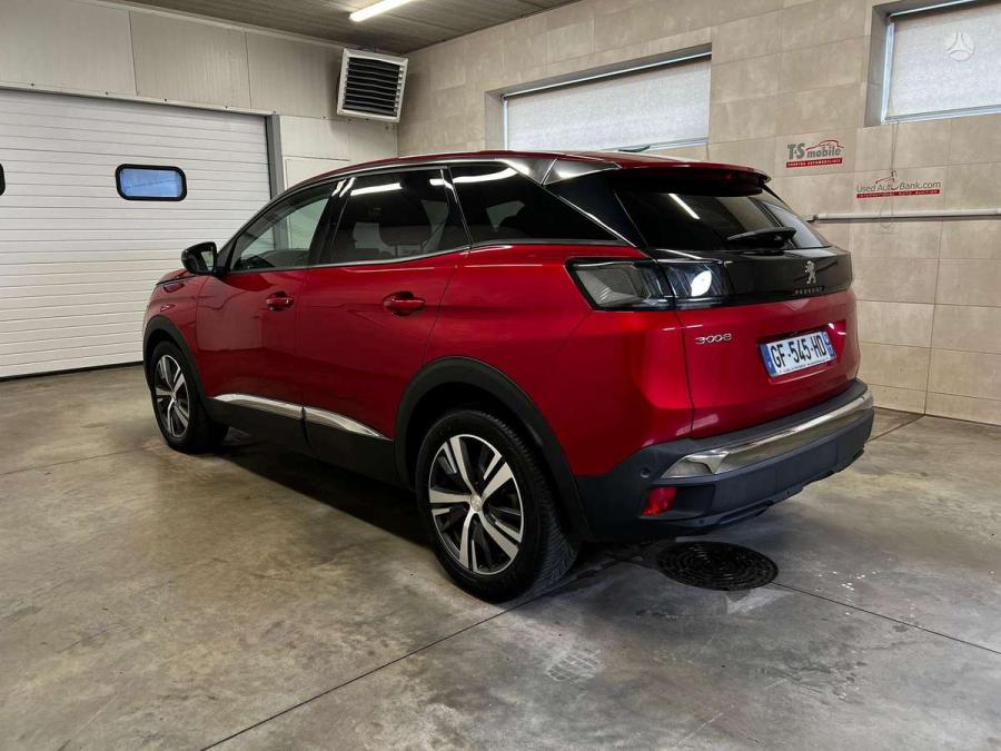 Red Peugeot 3008 2022 in Marijampole, with an engine capacity of 1.20 L and mileage of 147 thousand km for 14254 €, photo 7 on AUTOMOTO.COM.LV