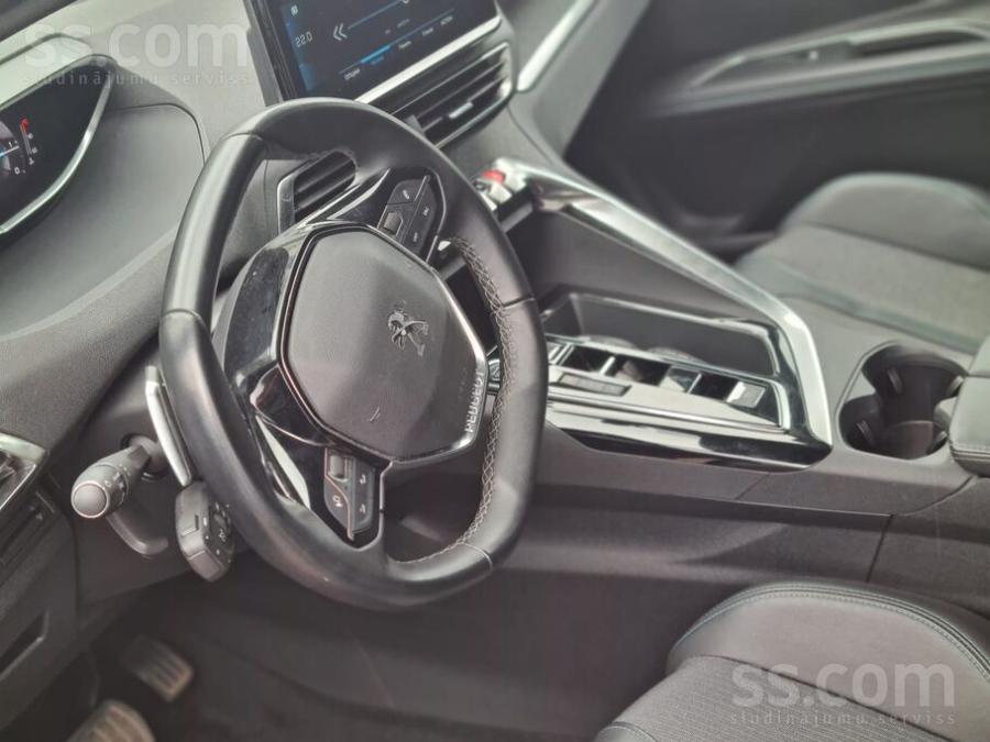 Sarkans Peugeot 3008 2023 Jelgava, ar dzinēja tilpumu 1.50 L un nobraukumu 118 tūkst. km par 18490 €, foto 9 vietnē AUTOMOTO.COM.LV