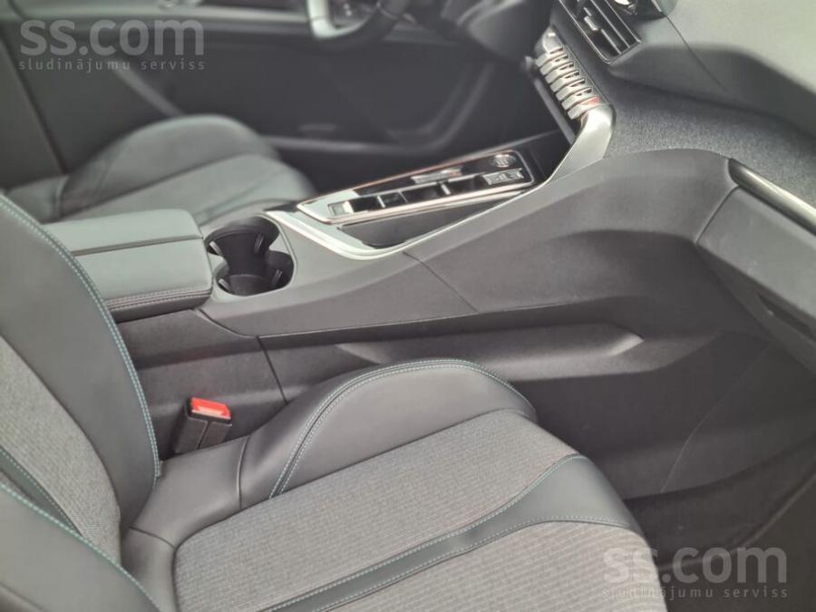 Sarkans Peugeot 3008 2023 Jelgava, ar dzinēja tilpumu 1.50 L un nobraukumu 118 tūkst. km par 18490 €, foto 10 vietnē AUTOMOTO.COM.LV