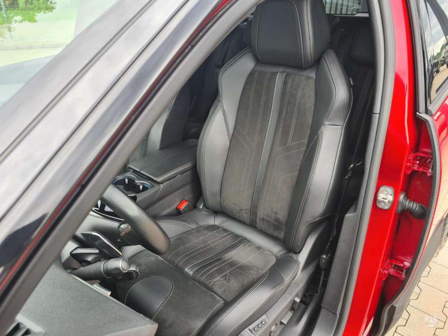 Sarkans Peugeot 3008 2023 Šauļi, ar dzinēja tilpumu 1.60 L un nobraukumu 150 tūkst. km par 22700 €, foto 17 vietnē AUTOMOTO.COM.LV
