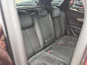 Sarkans Peugeot 3008 2023 Šauļi, ar dzinēja tilpumu 1.60 L un nobraukumu 150 tūkst. km par 22700 €, foto 20 vietnē AUTOMOTO.COM.LV